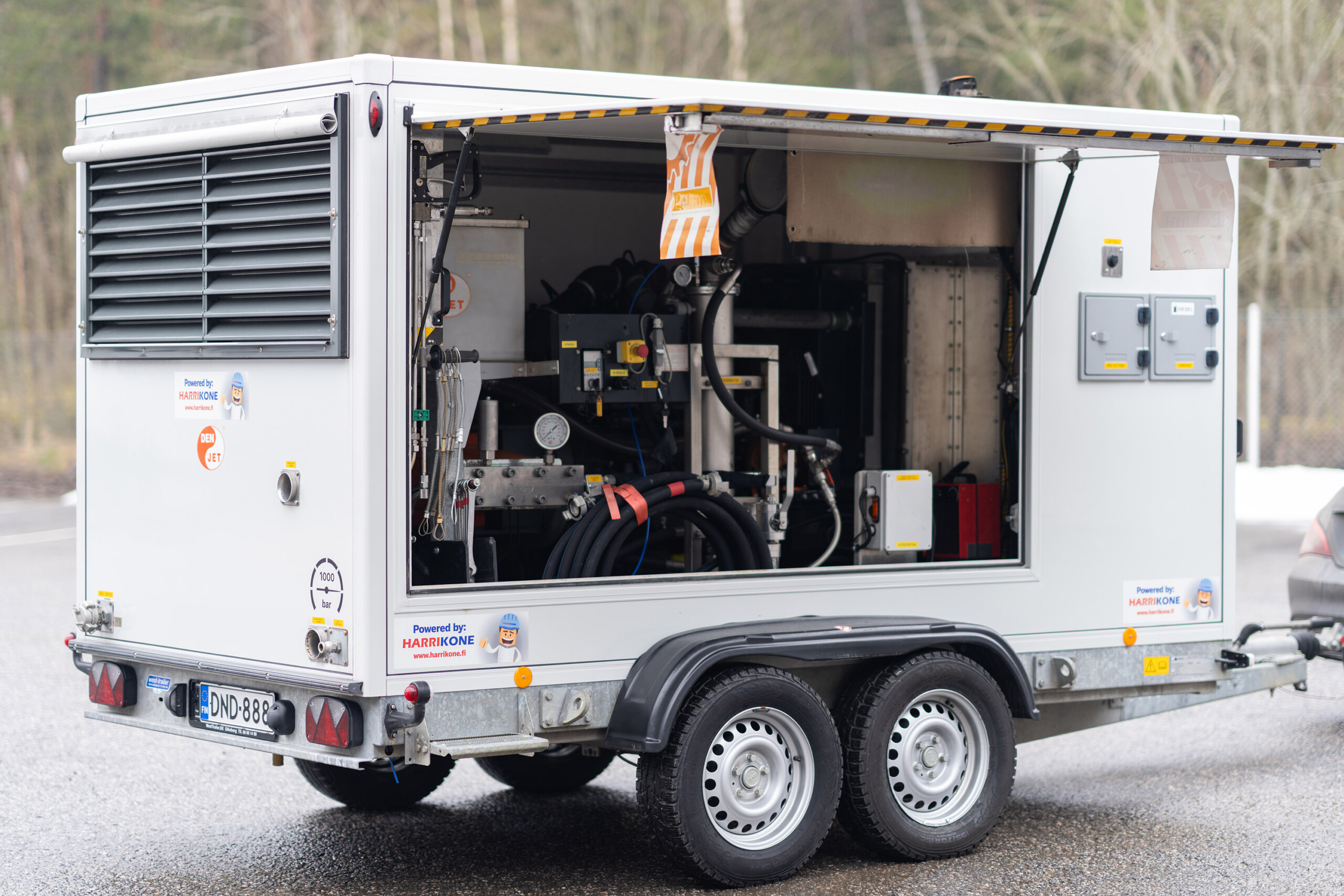 Den-Jet 1000 bar / 70 l/min kp-peräkärrylaitteisto – Harrikone Oy